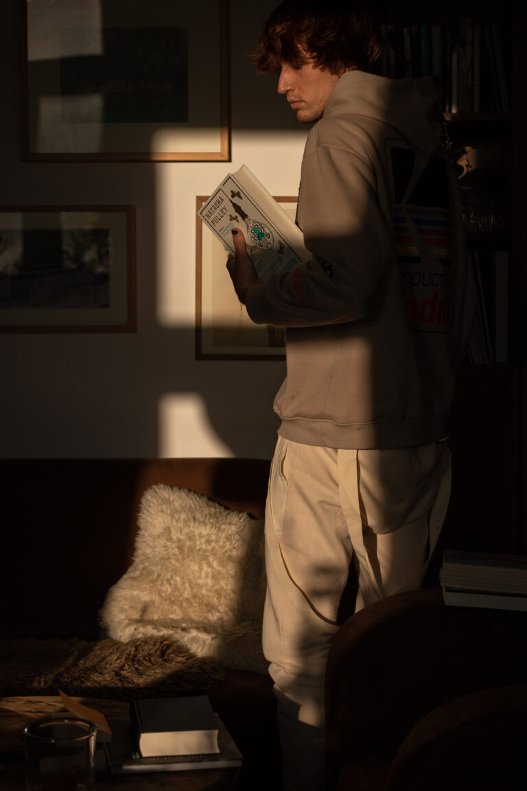 #67 Ich sähe gern die Unterseite • Laurel Koeniger